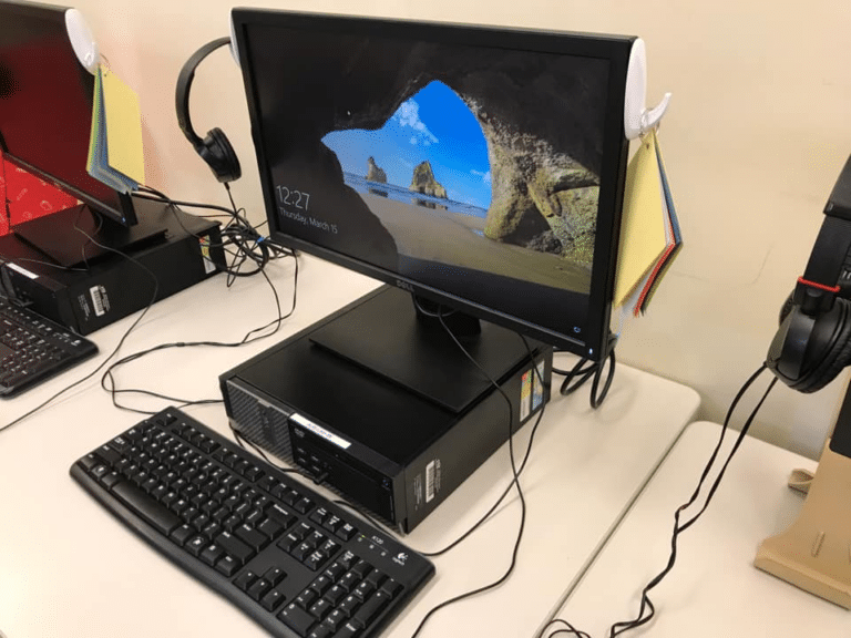 Headphone Organization and Student Handling for the Computer Lab